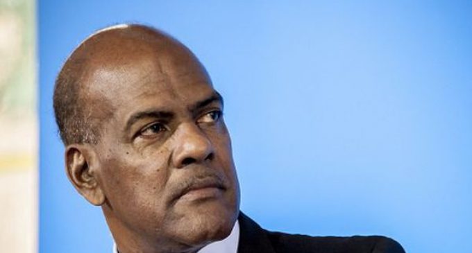 Serge LETCHIMY demande aux ministres la mise en place d’un hôpital ...